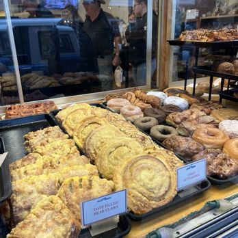 SLUYS POULSBO BAKERY - Updated November 2024 - 1028 Photos & 897 ...