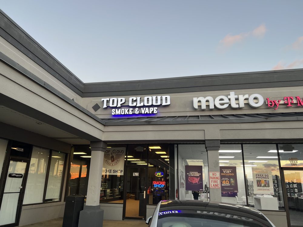 TOP CLOUD SMOKE & VAPE - Updated December 2025 - 1944 Rockbridge Rd, Stone Mountain, Georgia ...