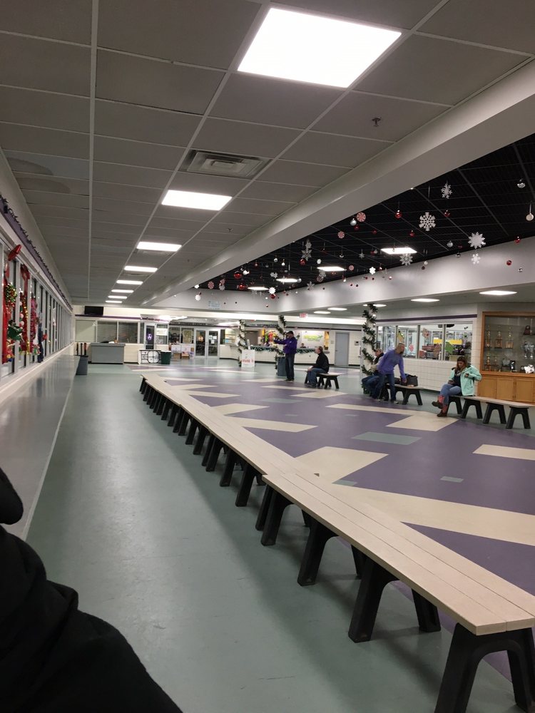 WALKER ICE & FITNESS CENTER - 48 Photos - 4151 Remembrance Rd NW, Grand ...