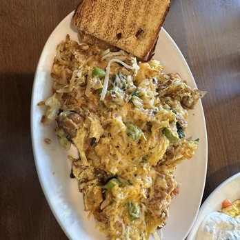 BREAKFAST AT TIFFINY’S- KALAMAZOO - Updated December 2025 - 122 Photos ...