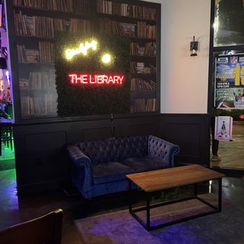 LIBRARY PIZZA & PUB - Updated August 2025 - 38 Photos & 46 Reviews ...