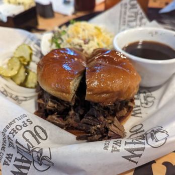 OUTLAW KITCHEN & CATERING - Updated May 2024 - 75 Photos & 86 Reviews ...