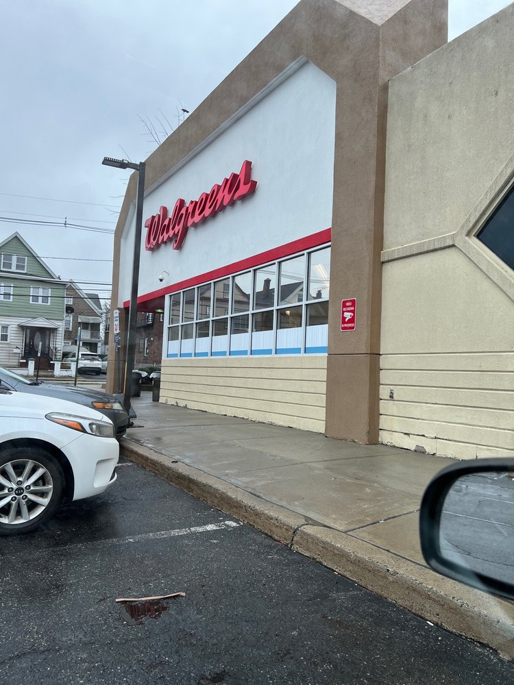 WALGREENS - Updated August 2024 - 10 Photos - 45 Outwater Ln, Garfield ...