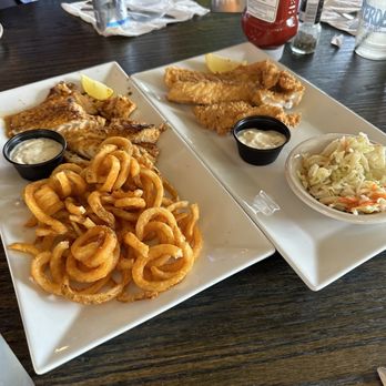 QUARTERDECK RESTAURANTS - 407 Photos & 299 Reviews - 1035 SE 17th St ...