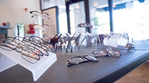 TRIANGLE VISIONS OPTOMETRY - Updated October 2025 - 11 Photos & 22 ...