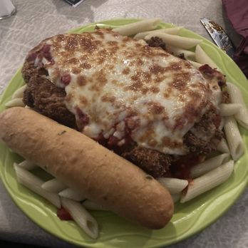 RED PARKA STEAKHOUSE & PUB - Updated January 2025 - 79 Photos & 282 ...