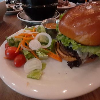 PUKALANI CLUB HOUSE RESTAURANT & BAKERY - Updated November 2024 - 182 ...