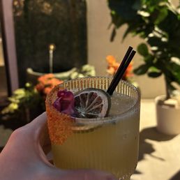 LEDU THAI - Updated December 2025 - 510 Photos & 166 Reviews - 915 N ...