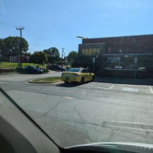 JIMMYS CAB COMPANY - Updated January 2026 - 116 Reviews - 400 York Rd ...