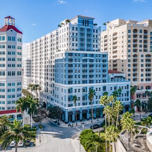 THE MARC APARTMENTS - Updated May 2025 - 57 Photos - 3955 Design Center ...