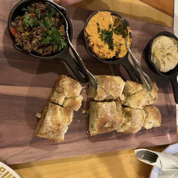 EMERALD COCKTAIL KITCHEN - Updated January 2026 - 139 Photos & 60 ...