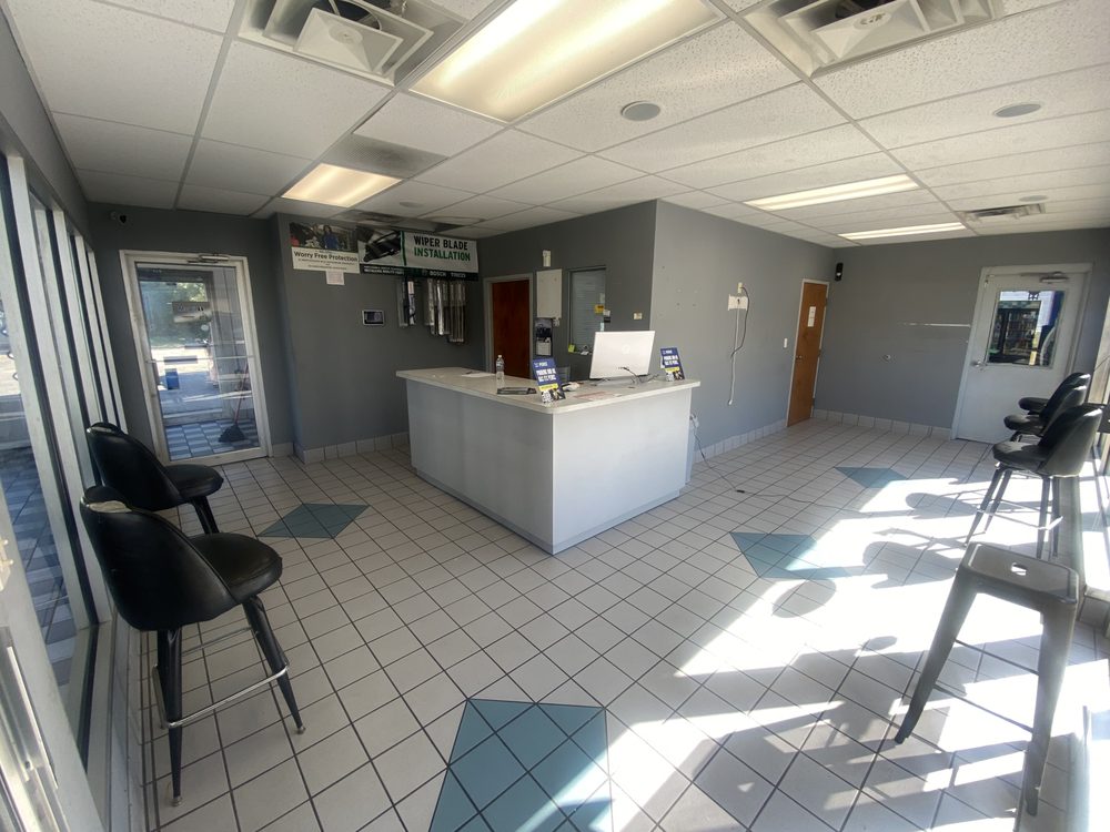 VALVOLINE COMPLETE AUTO CARE - Updated October 2025 - 14 Photos - 1130 ...