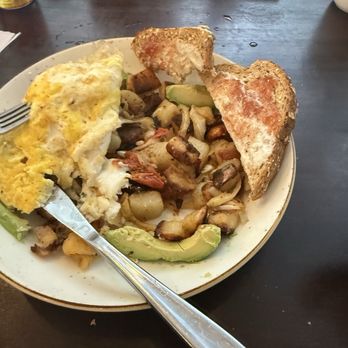 FIRST WATCH - Updated October 2025 - 45 Photos & 43 Reviews - 605 Bel ...