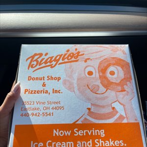 BIAGIO’S DONUT SHOP & PIZZERIA - 99 Photos & 286 Reviews - 35523 Vine ...