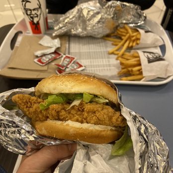 KFC - Updated January 2026 - 67 Photos - 10355 152 Street, Surrey ...