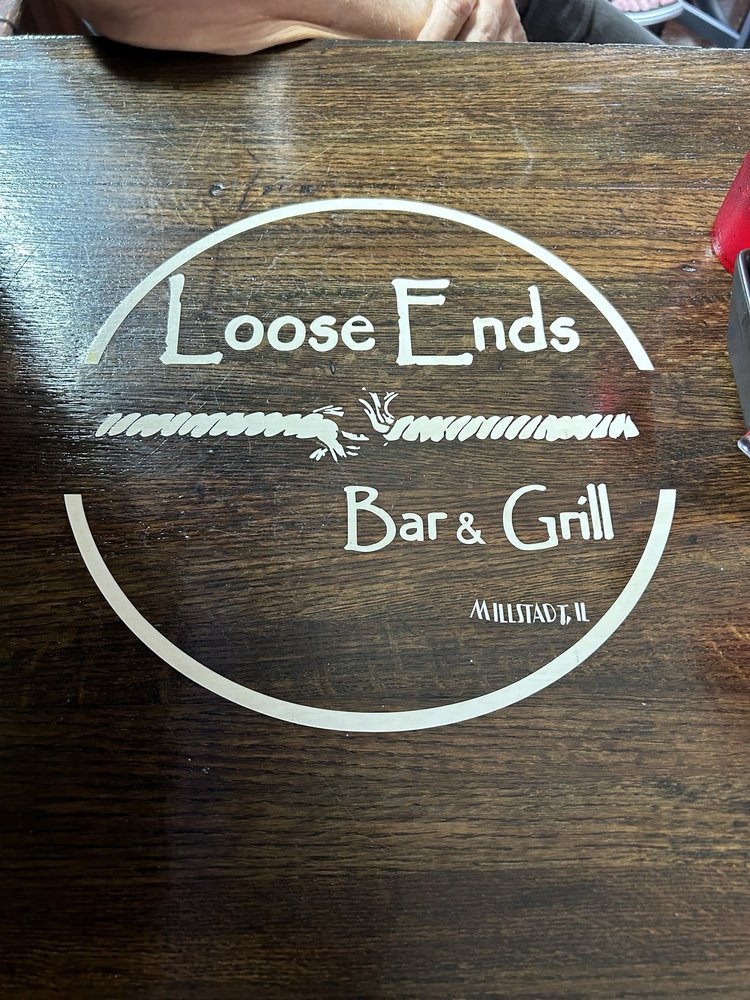 Loose Ends Bar and Grill, Millstadt | Roadtrippers
