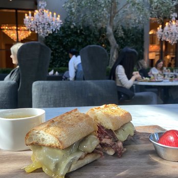 RH TORONTO | THE GALLERY AT YORKDALE - Updated December 2025 - 302 ...