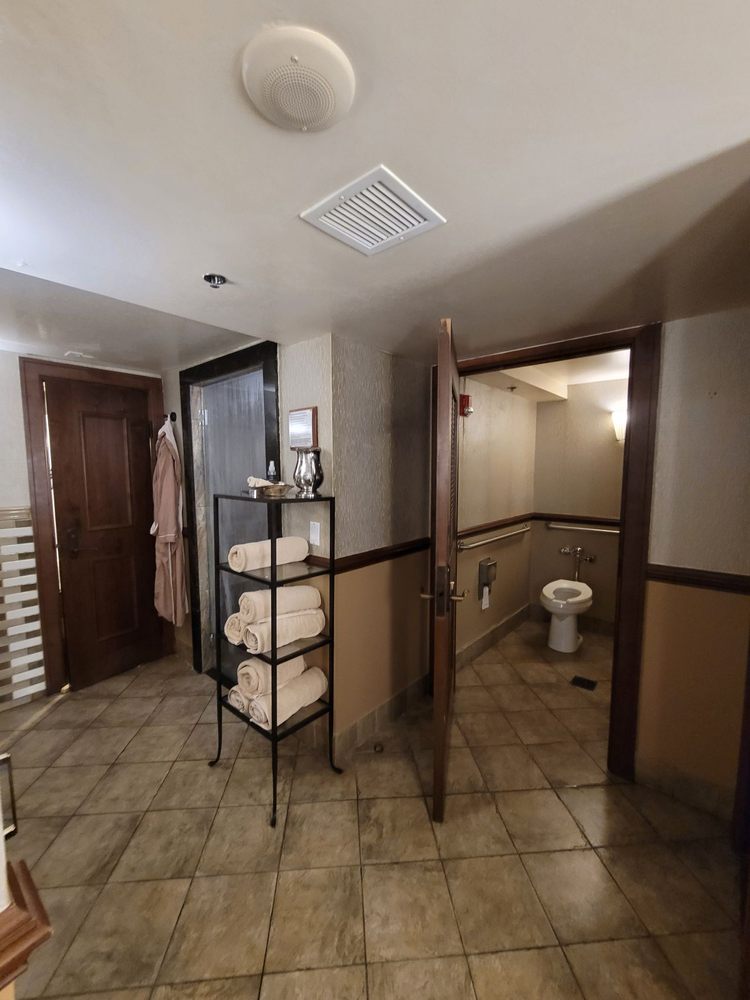 THE SPA - Updated January 2026 - 31 Photos & 62 Reviews - 321 17th St ...