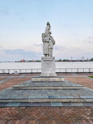 WOLDENBERG PARK - Updated April 2025 - 307 Photos & 56 Reviews - 1 ...