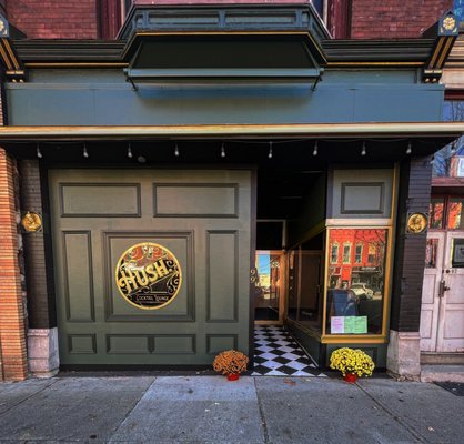 HUSH. COCKTAIL LOUNGE - Updated October 2025 - 24 Photos - 99 Main St ...
