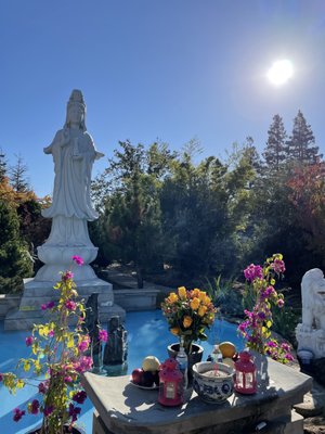 KIM QUANG TEMPLE - 101 Photos & 11 Reviews - 3119 Alta Arden Expy ...