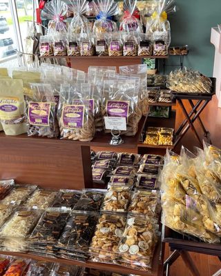 BIG ISLAND DELIGHTS - Updated November 2025 - 72 Photos & 38 Reviews ...