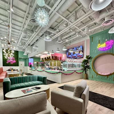 SWEET MELTS - Updated December 2025 - 25 Photos & 11 Reviews - 134 E ...