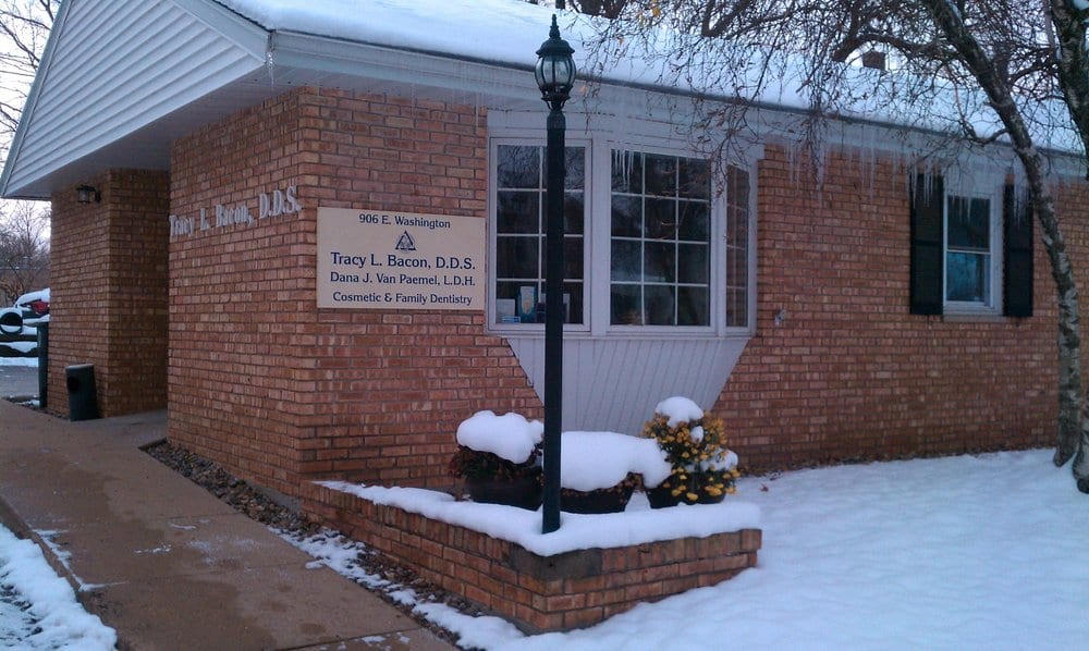 TRACY L BACON, DDS - Updated October 2025 - 906 E Washington St, South ...