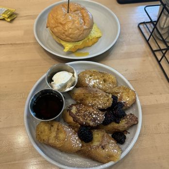 EASY TIGER - Updated April 2025 - 705 Photos & 502 Reviews - 6406 N ...