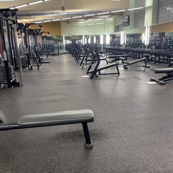 FITNESS FORMULA CLUBS SOUTH LOOP - Updated August 2025 - 29 Photos ...