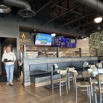 KOKONUT HAWAIIAN BBQ - Updated January 2026 - 37 Photos & 38 Reviews ...