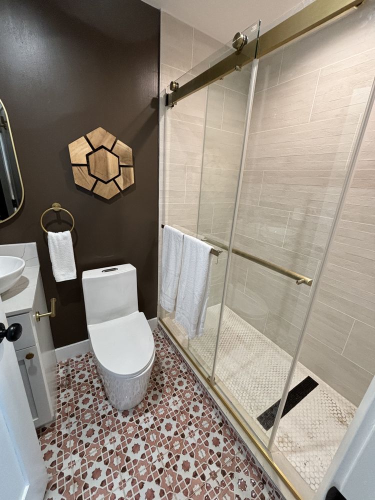 RDM CONSTRUCTION - Updated October 2025 - 29 Photos - 1150 S Olive St ...