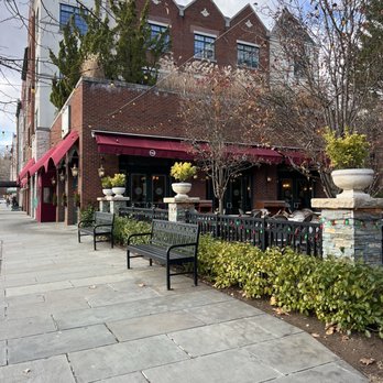 CHAT AMERICAN GRILL - Updated December 2025 - 198 Photos & 280 Reviews ...