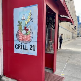 GRILL 21 - Updated December 2025 - 888 Photos & 614 Reviews - 346 E ...
