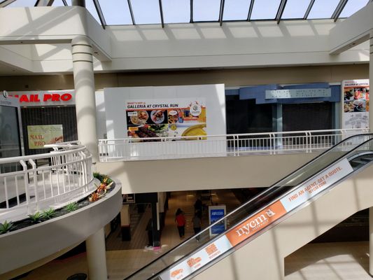 GALLERIA AT CRYSTAL RUN MALL - 41 Photos & 32 Reviews - 1 N Galleria Dr ...
