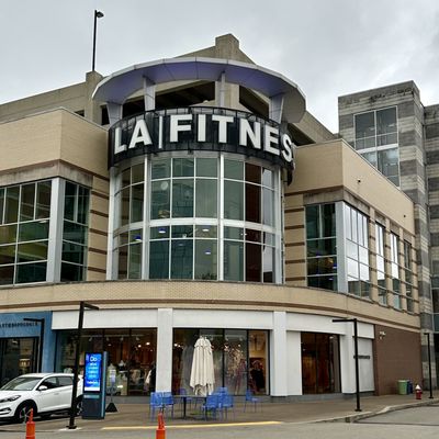 LA FITNESS - Updated July 2024 - 63 Photos & 173 Reviews - 6425 Penn ...