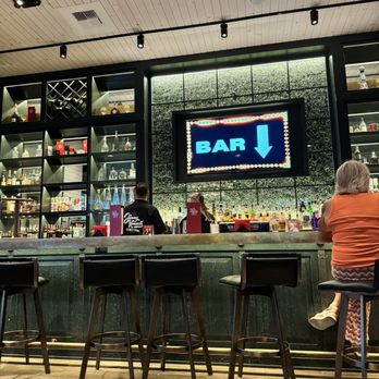 WISEGUYS COMEDY CLUB - Updated December 2025 - 187 Photos & 87 Reviews ...