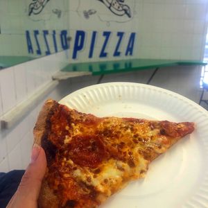 PARCEL PIZZA - Updated July 2025 - 221-A Stradbrook Avenue, Winnipeg ...