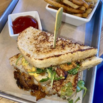 SCRATCH KITCHEN AND TAPROOM - Updated December 2025 - 566 Photos & 302 ...