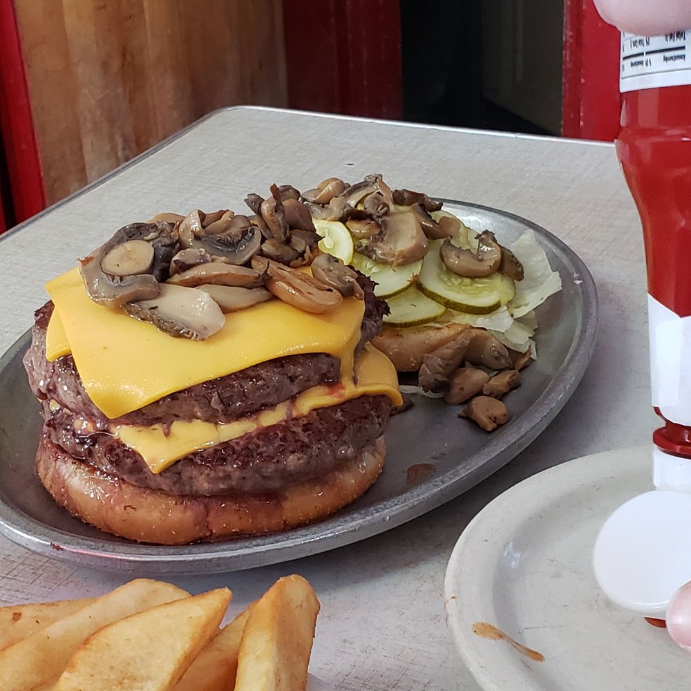 CHOO CHOO GRILL - 57 Photos & 86 Reviews - Burgers - 1209 Plainfield ...
