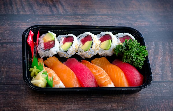 WASABI SUSHI & POKE - 127 Photos & 112 Reviews - 970 Dekalb Pike, Blue ...