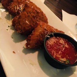 TABLE 9 - 183 Photos & 324 Reviews - American (New) - 92 Roa Hook Rd ...