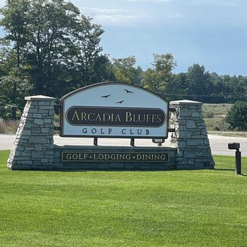 ARCADIA BLUFFS - Updated October 2025 - 104 Photos & 62 Reviews - 14710 ...