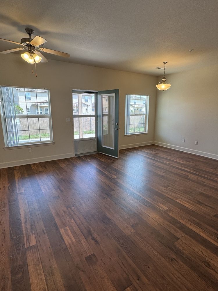 LIBERTY MILITARY HOUSING - EDSON - Updated October 2025 - 36 Photos ...