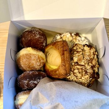 FUJI BAKERY - Updated July 2024 - 1077 Photos & 528 Reviews - 526 S ...