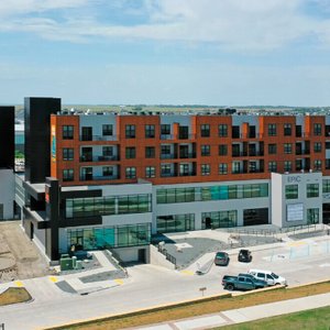 SKY ZONE TRAMPOLINE PARK - Updated September 2025 - 17 Reviews - 940 ...