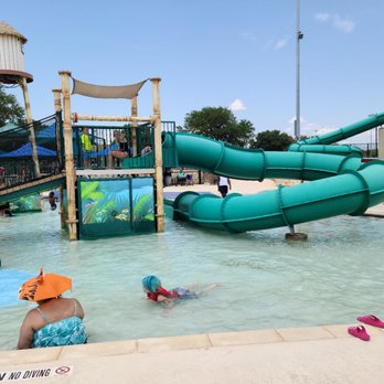 ROSEMEADE RAINFOREST AQUATIC COMPLEX - Updated December 2025 - 54 ...