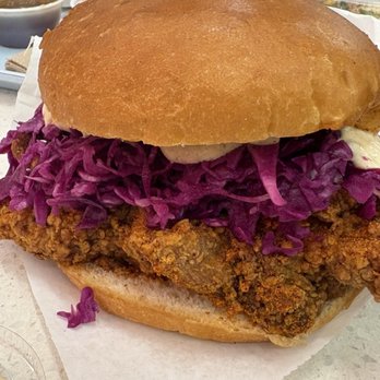 PRETTY BIRD HOT CHICKEN - SUGARHOUSE - Updated April 2026 - 335 Photos ...