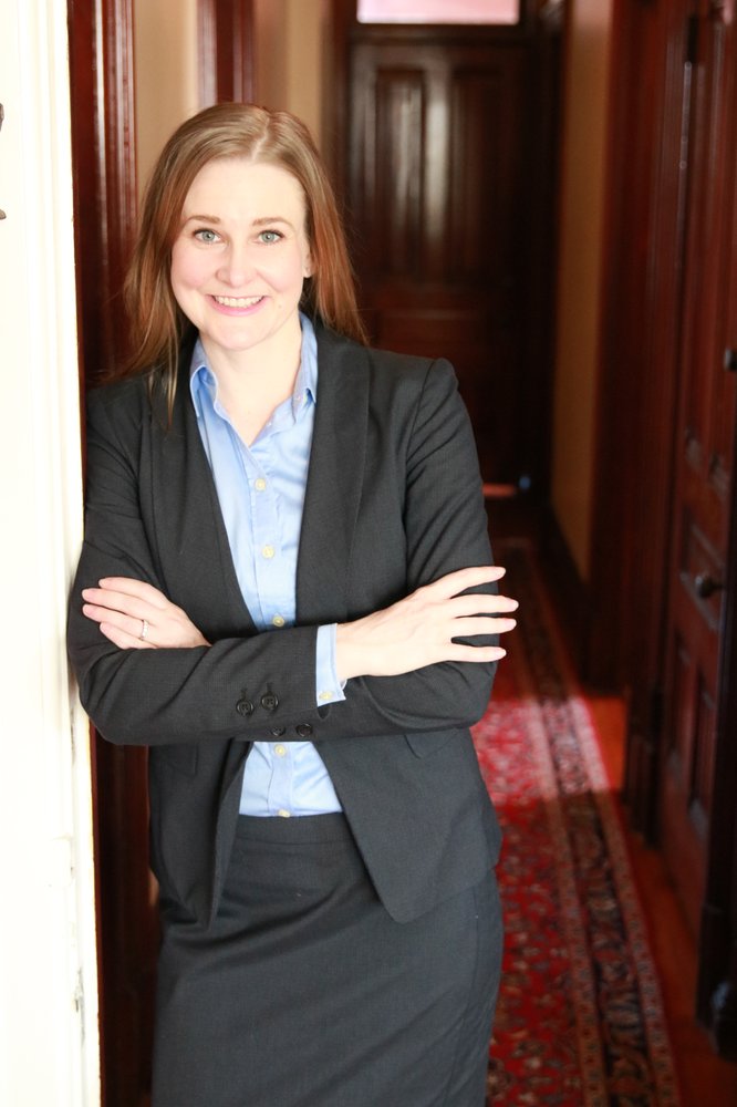 EAKER PÉREZ LAW - Updated October 2025 - 12 Reviews - 555 W Beech St ...