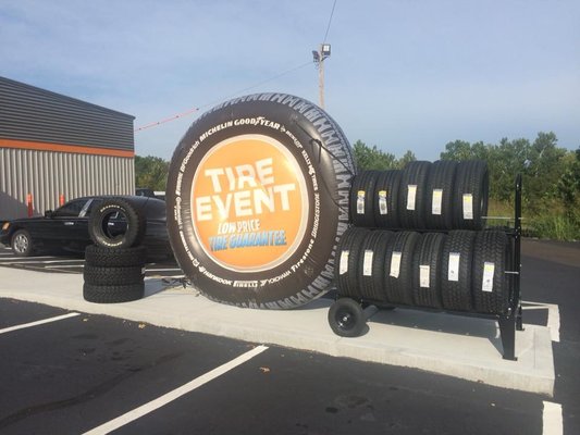 QUICK LANE TIRE & AUTO CENTER - Updated October 2025 - 41 Photos - 12821 State Route 21, De Soto ...